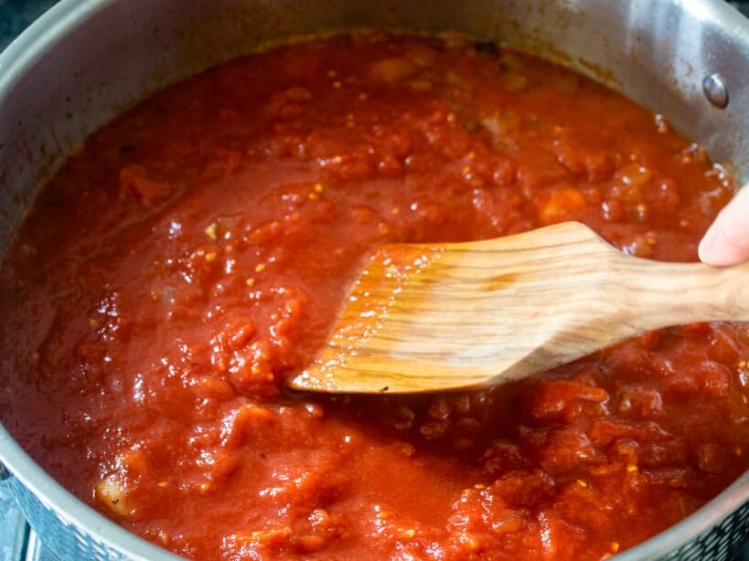 Amatriciana pasta sauce with guanciale, grana padano - Marçi - Marci ...