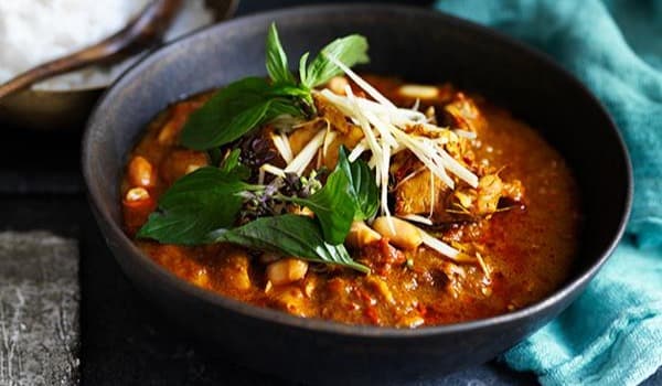 Chiang Mai Chicken Curry (Northern Thai - Mild) - Eastwoods Bermagui ...